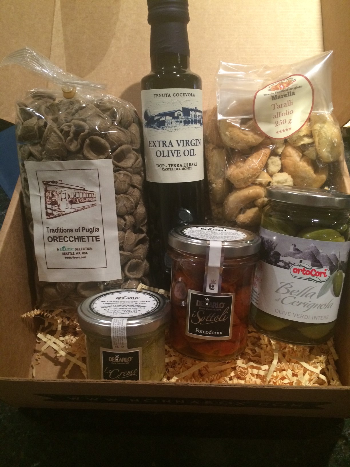 We Tried Nonna Box - The Latest Gourmet Subscription Box